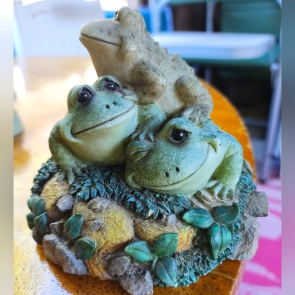 Dokin | Accents | Lou Rankin Leapfrog Special Edition Collectibles 27 ...